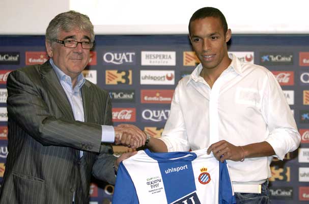 Valdo se convierte en 'periquito'