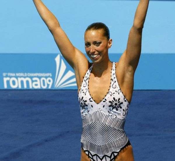 La nadadora Gemma Mengual se retira de la competición