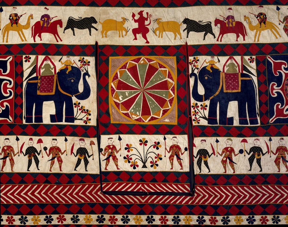Exponen 18 Siglos De La Suntuosa Artesan a Textil De La India