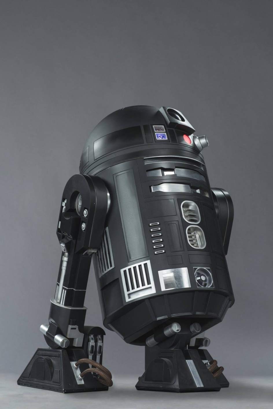 Revelan al R2-D2 negro que servirá al Imperio en 'Rogue One: Una ...
